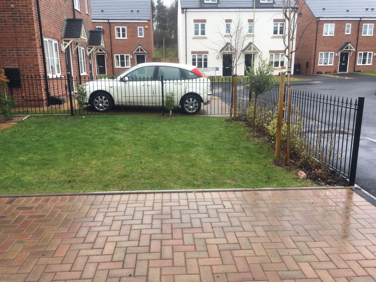 Saxon Wrought Iron Style Metal Garden Fence Panel | Cheap Saxon Wrought ...